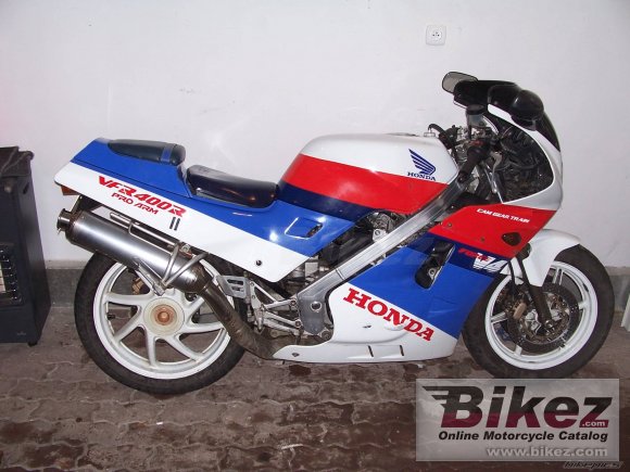 Honda VFR 400 NC24 gallery
